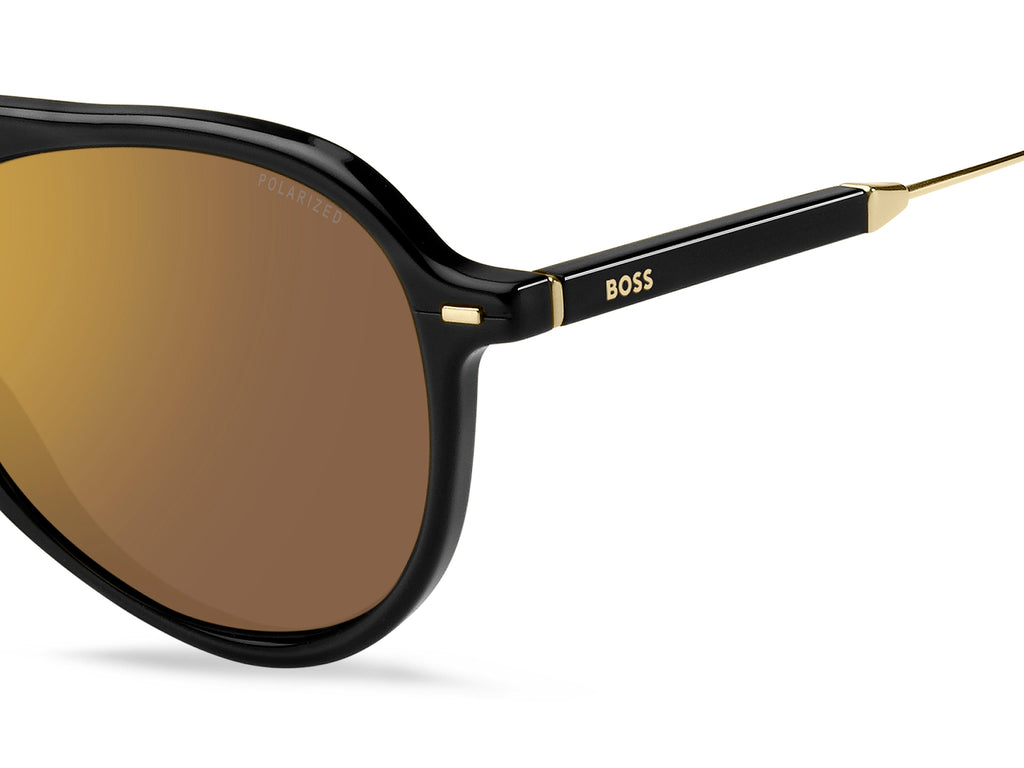 Cuida tus ojos con Lente Solar Boss BOSS1356S – Ópticas LUX, Ve Más Allá